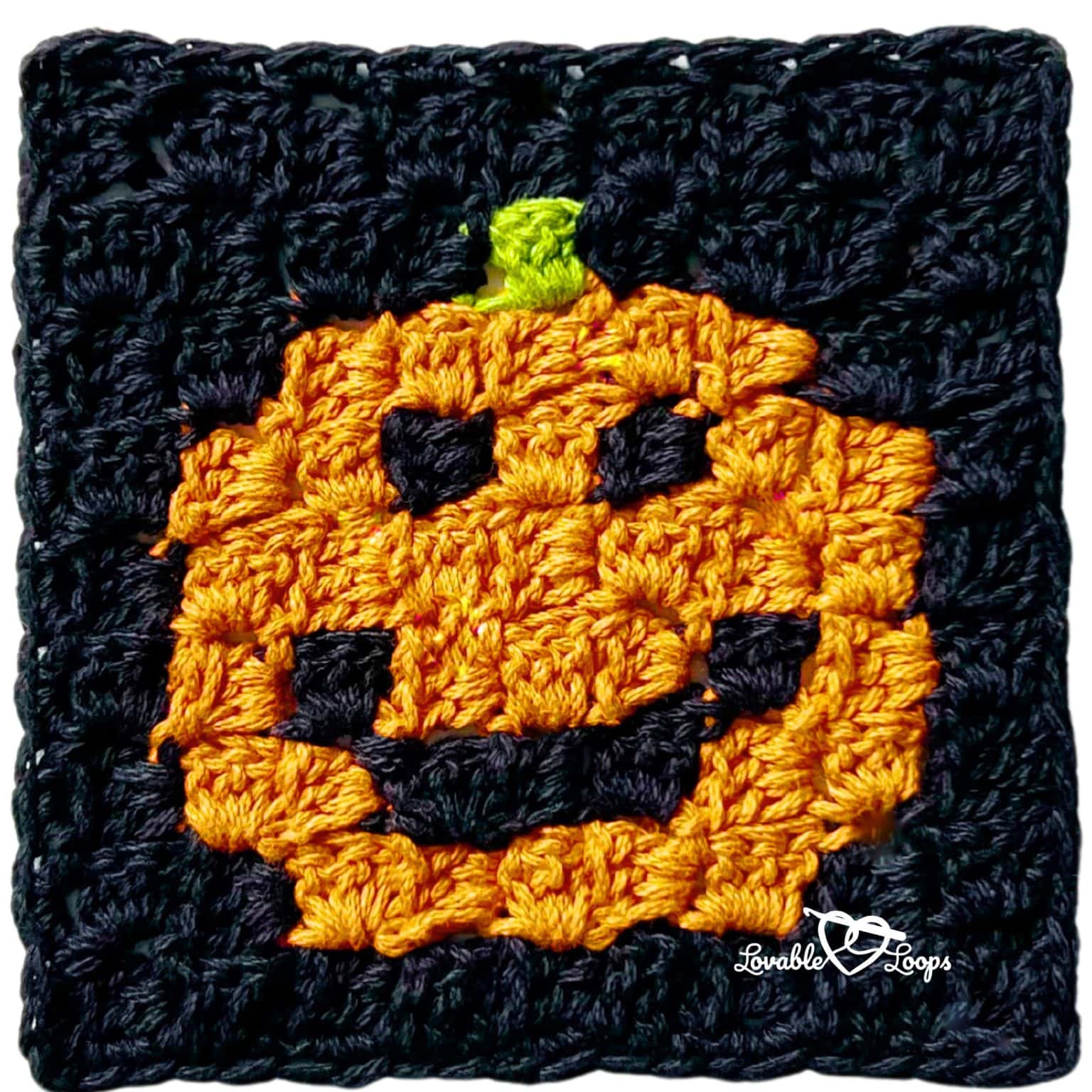 Halloween Jack-o-Lantern Mini C2C Crochet Square Pattern (free)