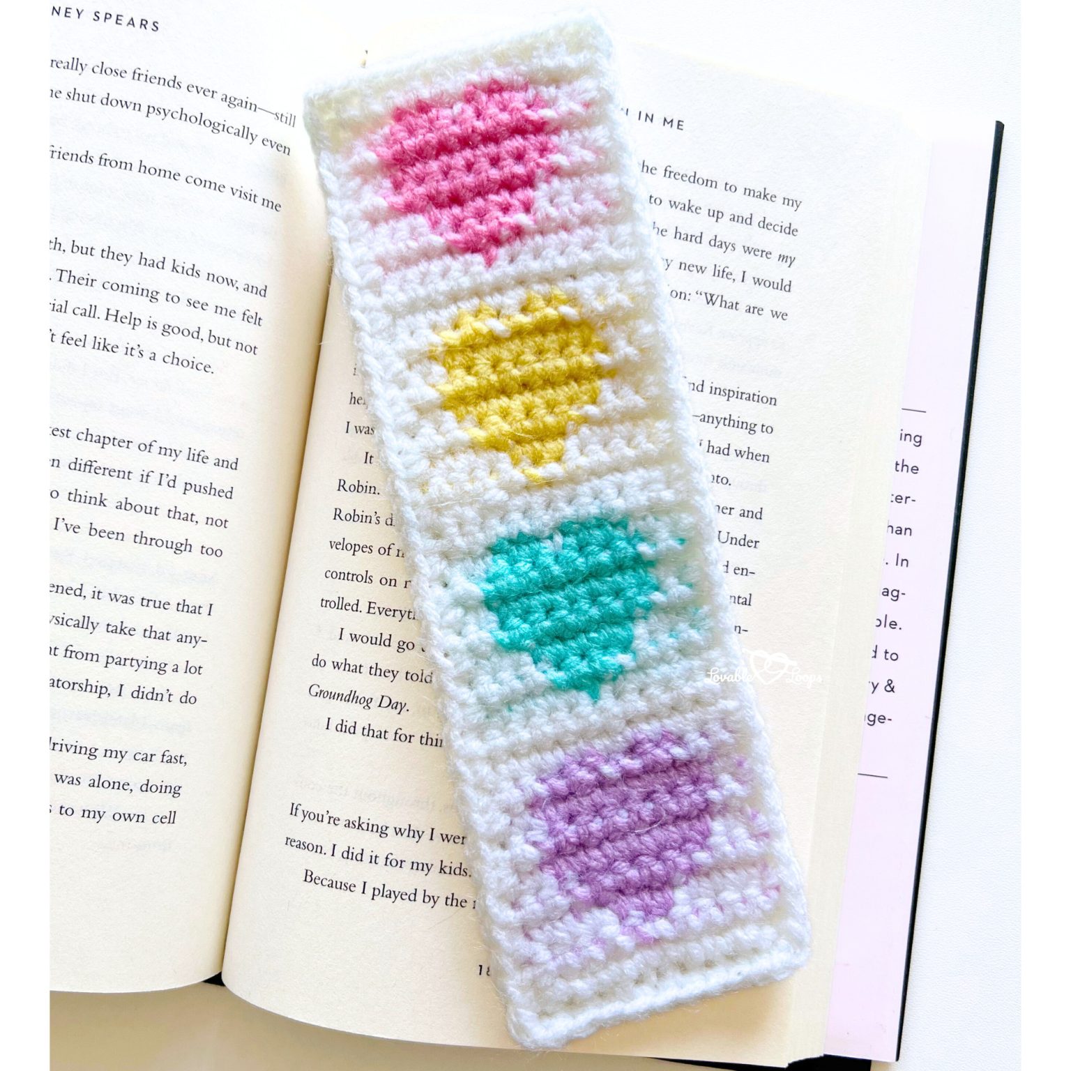 Free Sweet Hearts Tapestry Crochet Bookmark Pattern