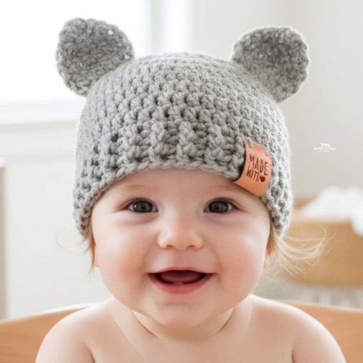 Easy crochet baby hat pattern – free & beginner-friendly